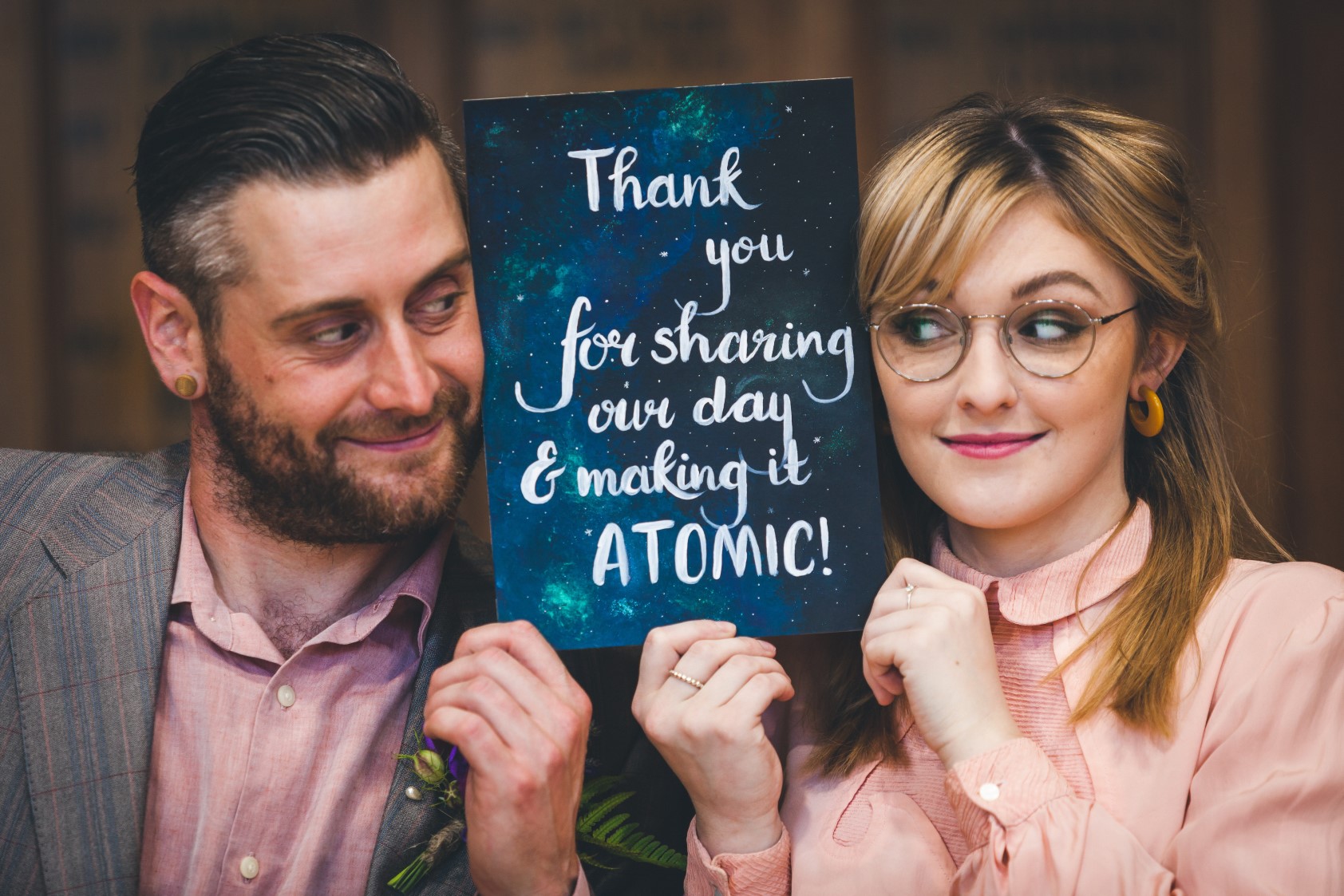 A Geek-Chic Science Wedding ⋆ Unconventional Wedding