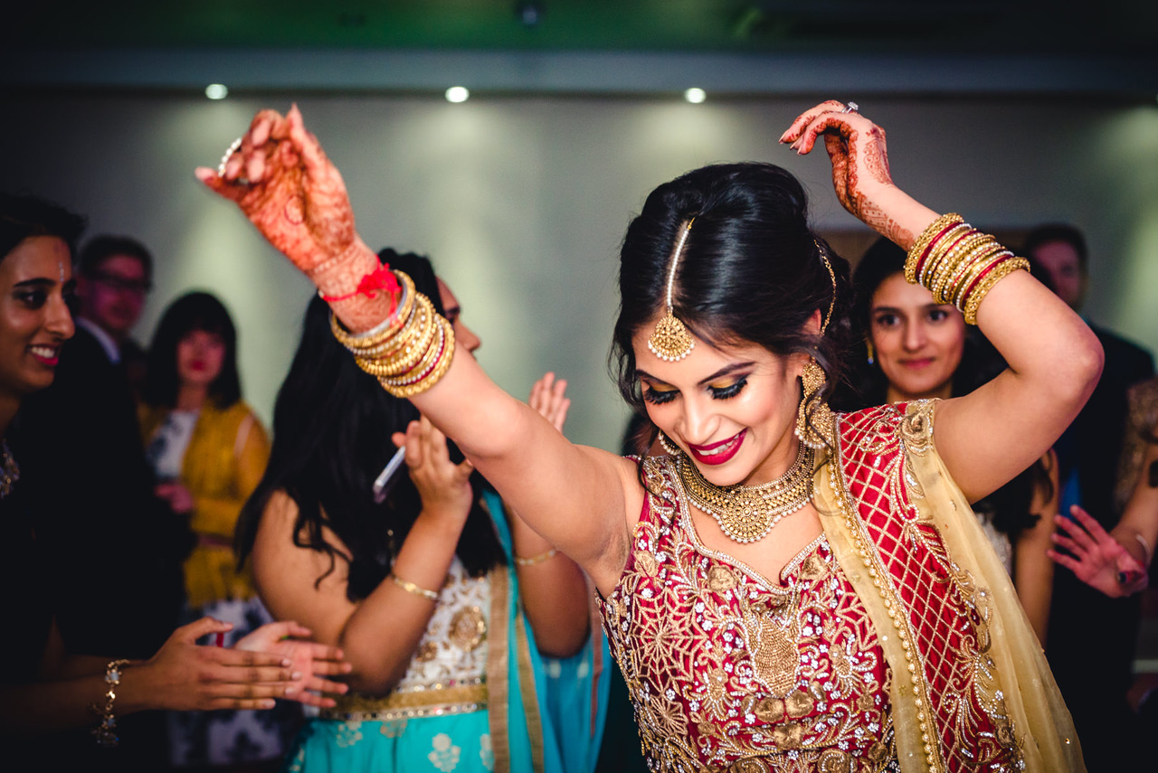 How To Make Your First Dance Unique To You! ⋆ Unconventional Wedding