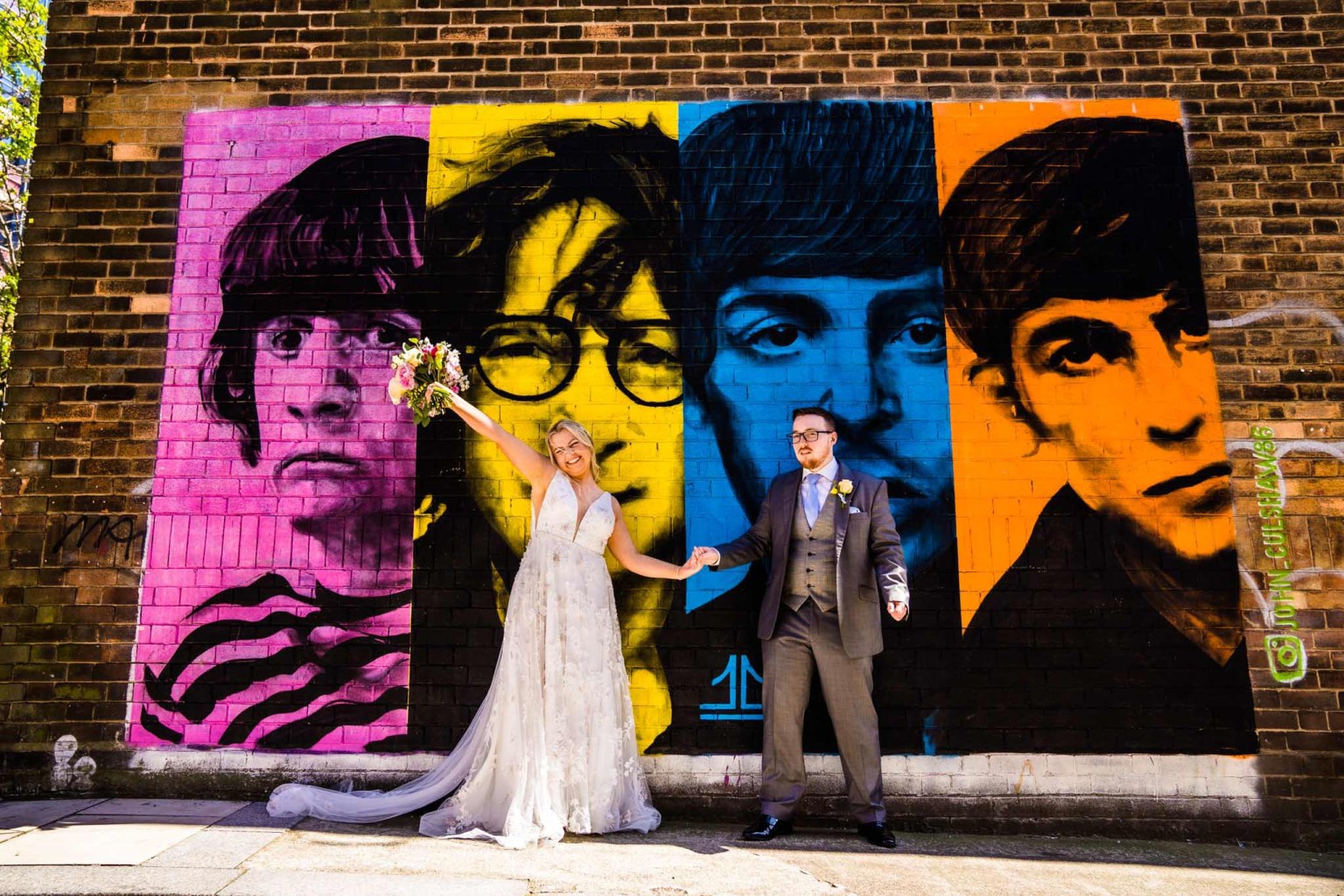 Holly & Conor’s Gothic Fairytale Wedding ⋆ Unconventional Wedding