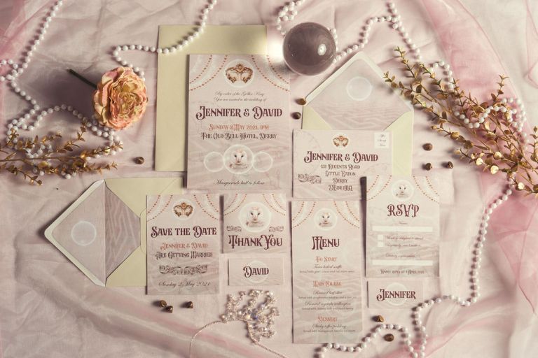 Whimsical & Eccentric Labyrinth Themed Wedding ⋆ Quirky wedding day ⋆