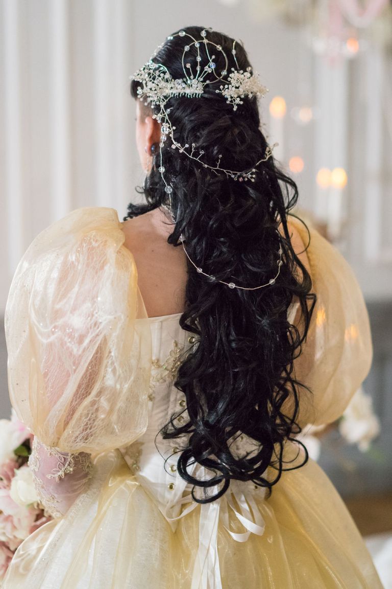 Whimsical & Eccentric Labyrinth Themed Wedding ⋆ Quirky wedding day ⋆