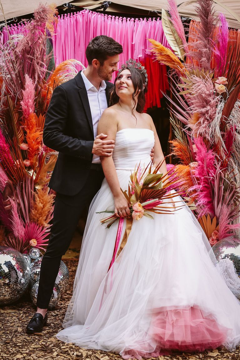 Bold & Sparkly Disco Wedding Ideas! ⋆ Unconventional Wedding