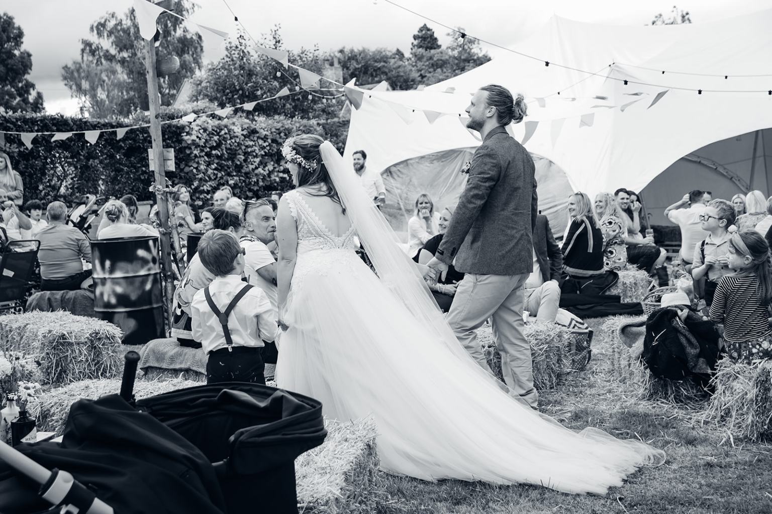 How to plan a festival wedding ⋆ Unconventional Wedding