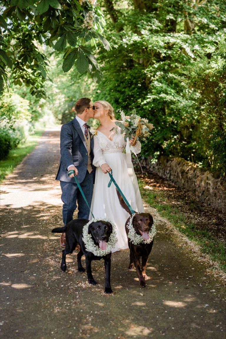 Lucy & Mickey’s DIY Marquee Wedding ⋆ Unconventional Wedding