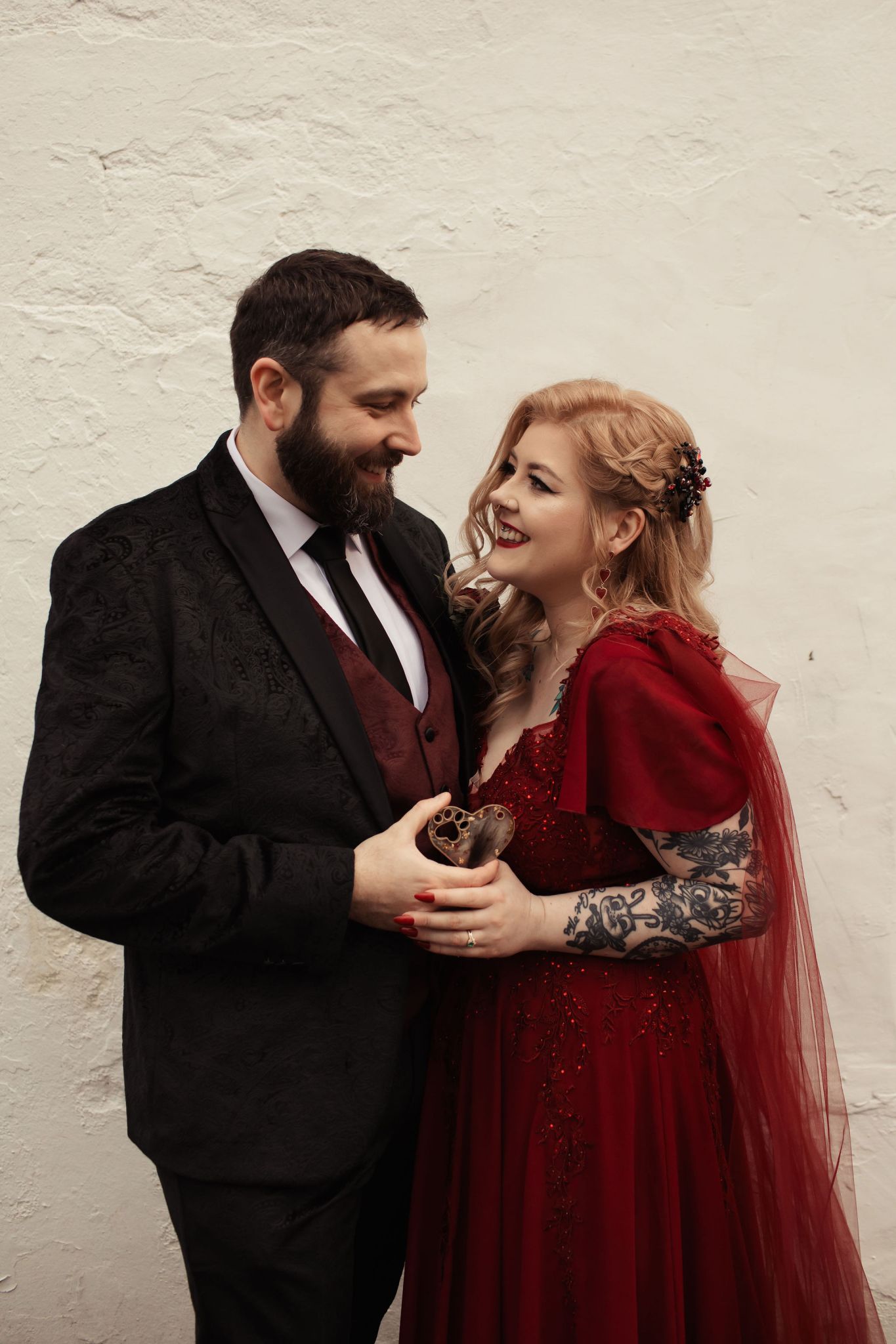 Clare & Rikki’s Pop-Punk Wedding ⋆ Unconventional Wedding