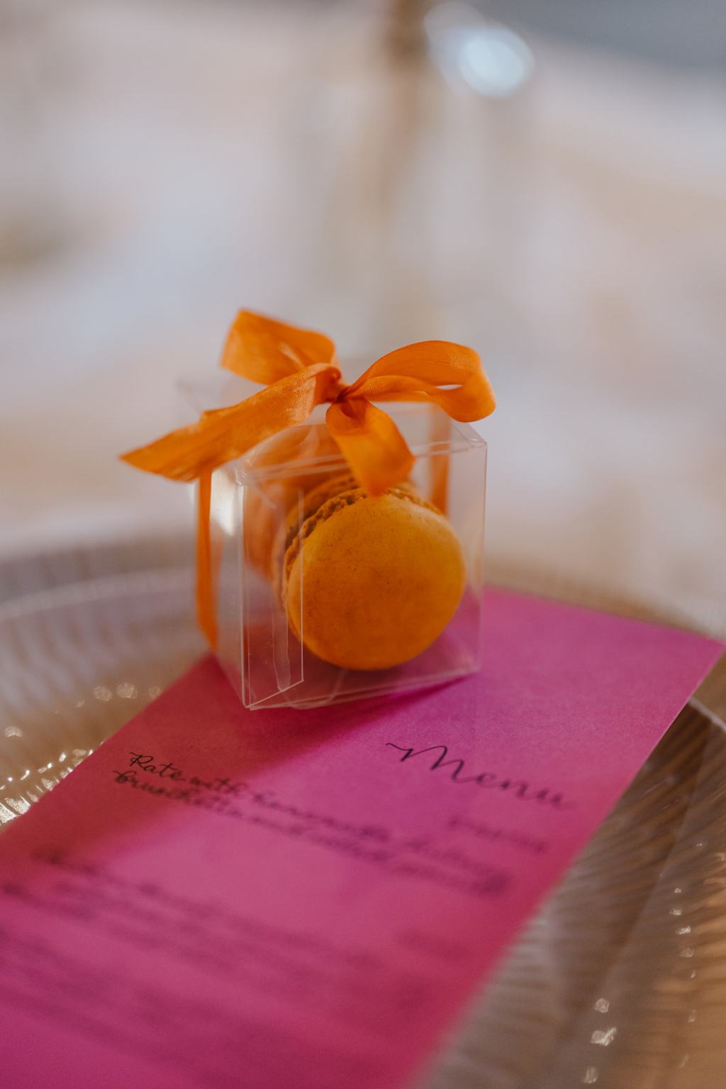 Bright Spring Wedding Ideas ⋆ Unconventional Wedding